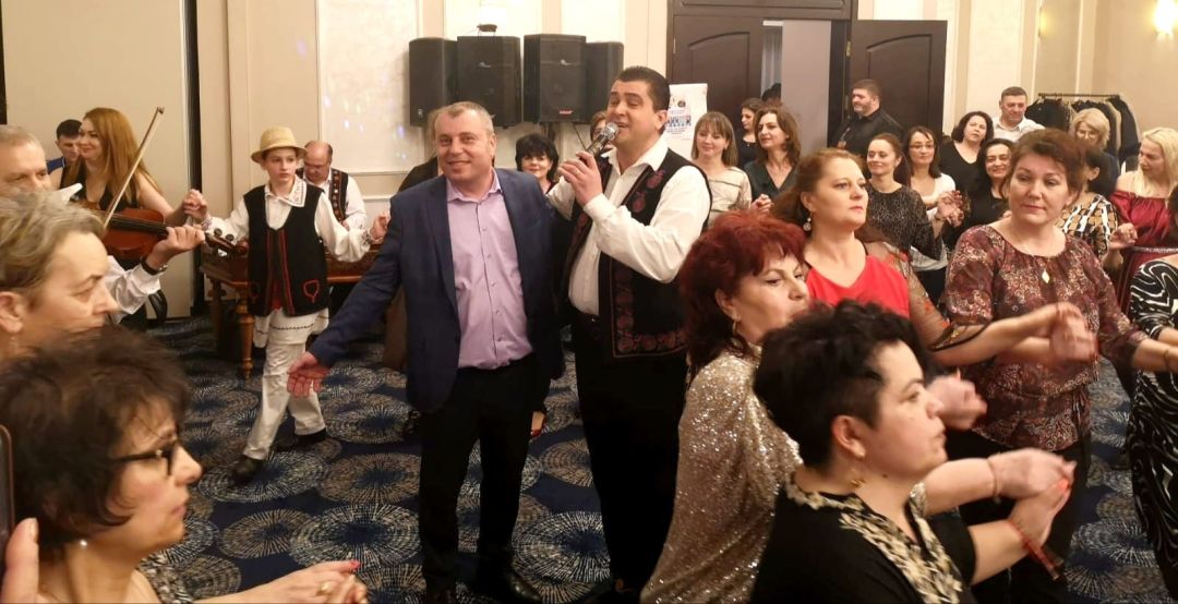 Gelu Voicu, la petrecerea de Ziua Femeii, în … ,,ziua bărbatului ...